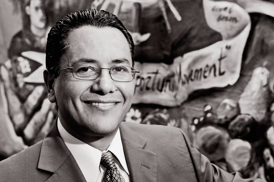 Robert Sainz - The Durfee Foundation